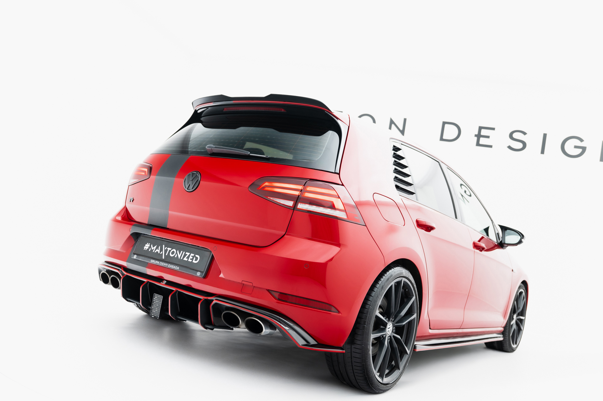 Maxton Design Tapa del alerón V.3 Volkswagen Golf 7 / 7 Facelift R / R ...